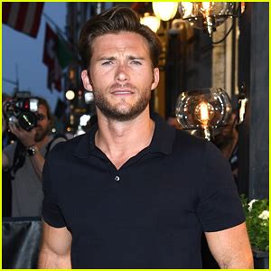 Scott Eastwood Tells NSFW Confessions About His Sex Life Scott Eastwood Celebrity News And