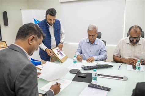 Managementdevelopmentprogram Leadershipqualities Transformativejourney Mousigning Gitam