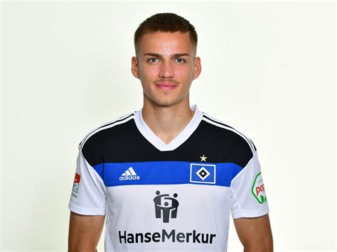 Hsv Noten In Kiel Zwei Profis Glänzen Aber Auch Zwei Fünfen Mopo