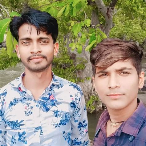𝔦𝔱𝔰𝔞𝔞𝔨𝔞𝔰𝔥191 Itsaakash191 • Threads Say More
