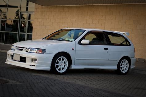 Long Lost Hot Hatches Nissan Pulsar Vzr N1