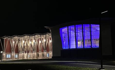 Arts Feature Opening Night For The Groton Hill Music Center The Arts