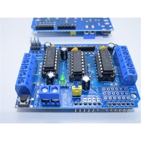 scheda di espansione con driver l293d stepper motor servomotori arduino