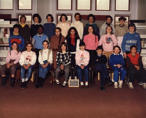 Photo De Classe 6ème E De 1984 Collège Paul Eluard Copains Davant