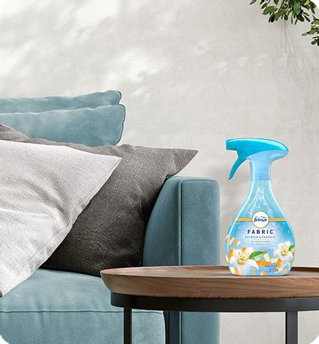 Refresh Energize Scented Fabric Spray Febreze