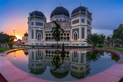 Rundreisen De Indonesien Medan