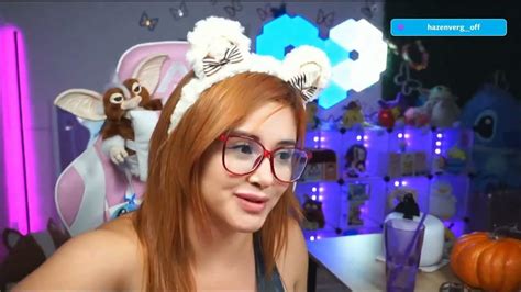 Sharonwinner Baila Un Poco Youtube