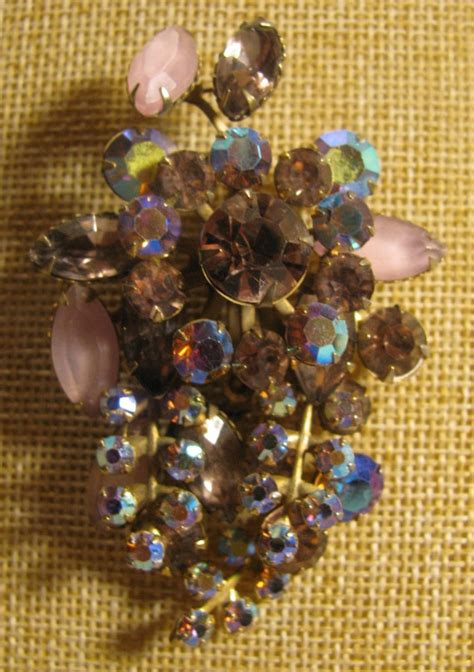 Vintage Rhinestone Juliana Brooch Gem