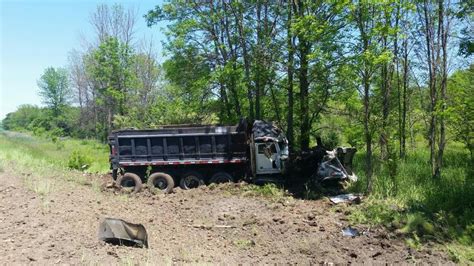 Man Injured After Dump Truck Rolls Over On I 43