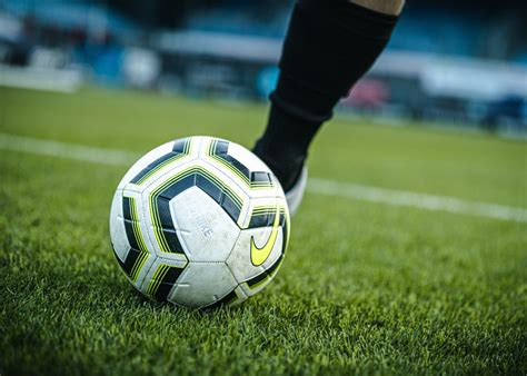 Wat Zijn De Spelregels Van Hockey Regels Straffen Tijdsduur En Meer