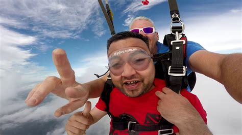 I Jumped Out Of A Plane Youtube