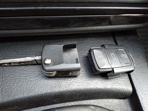 Кто знает как привязать ключ — Volkswagen Passat B5, 1,9 л, 2002 года ...