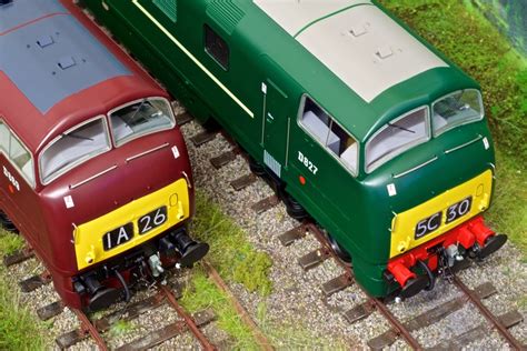 Swansea Railway Modellers Group — Review Heljan O Scale Class 42 Warship