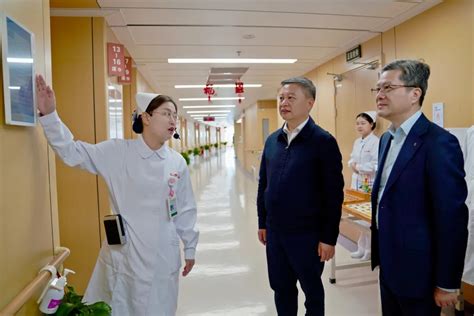 仁济宝山医联体大型义诊暨仁济医院宝山分院新院区启用活动举行，进一步促进南大地区医疗资源持续扩容界面新闻 · Jmedia