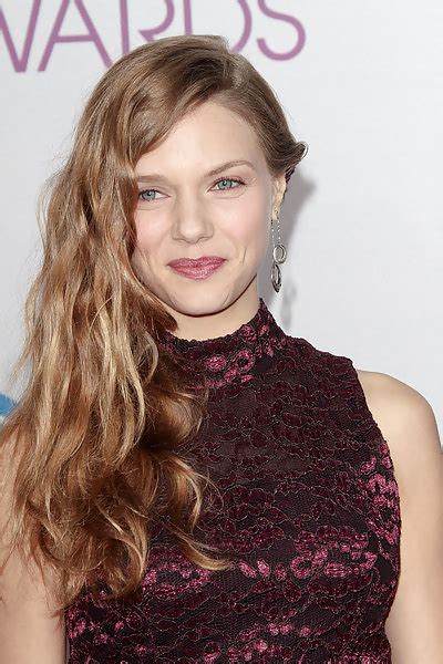 Tracy Spiridakos Porn Pictures Xxx Photos Sex Images 1498970 Pictoa