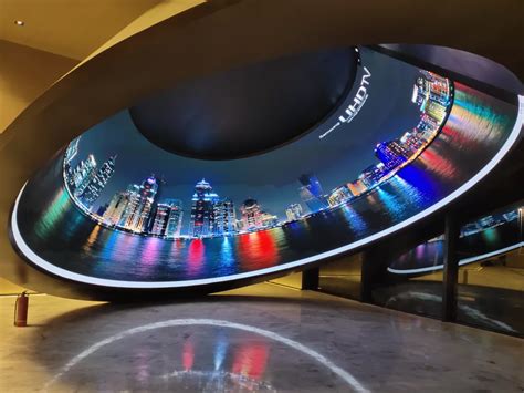 Xian China Merchants City Plaza LED Flexible Film Inner Arc Screen LED