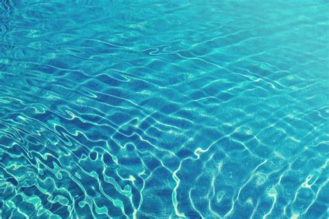 Entenda como funciona a impermeabilização de piscinas Paramétrica