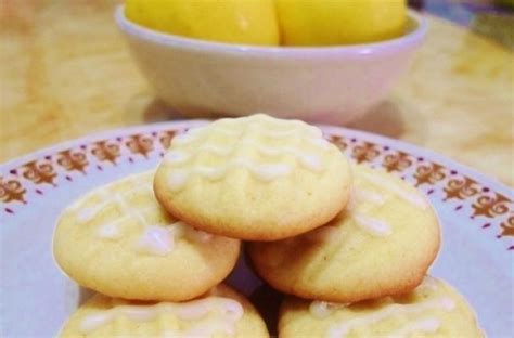 Foodista Recipes Cooking Tips And Food News Lemon Cookies With Icing