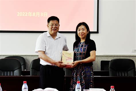 孝感市社科联党组书记张莉一行来校考察 汉江师范学院