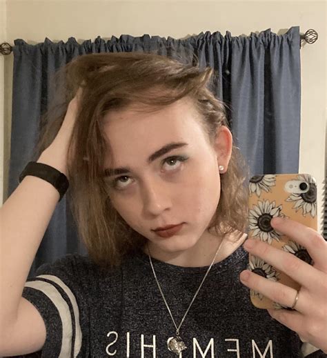Am I Cute This Is The First Time Ive Done My Makeup And Not Hated How