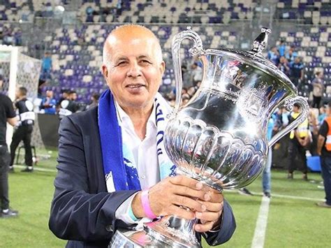 אימפריה של איש אחד אבי לוזון שינה את פתח תקווה ערוץ הספורט