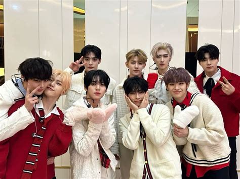 Pin by 키아라 on ZEROBASEONE Nsync Extended play Hanbin