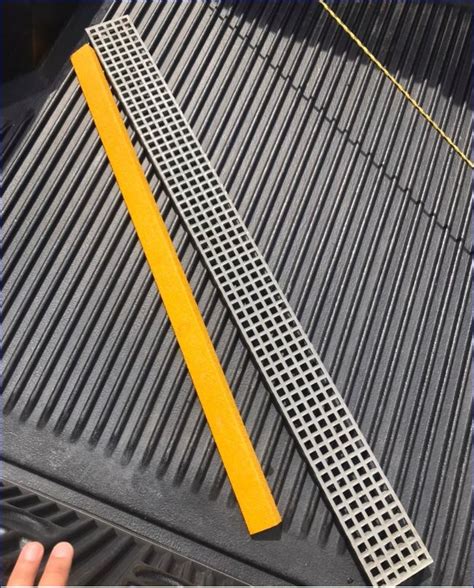 ตะแกรงระบายน้ำไฟเบอร์กลาส Frp Fiberglass Grating