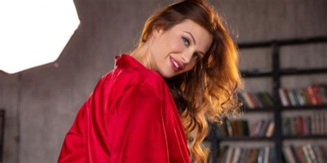 Scarlett Queen Pictures Scarlett Queen Photo Gallery 2025