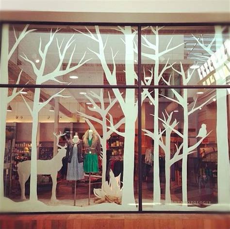 Украшаем окошки к Новому Году 20 замечательных идей Идеи и вдохновение в журнале Ярмарки