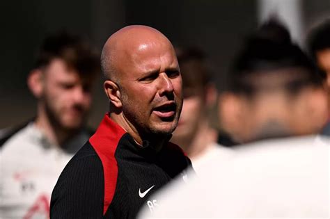 Arne Slot Lifts Lid On Transfer Problem Liverpool Can Avoid As £225m