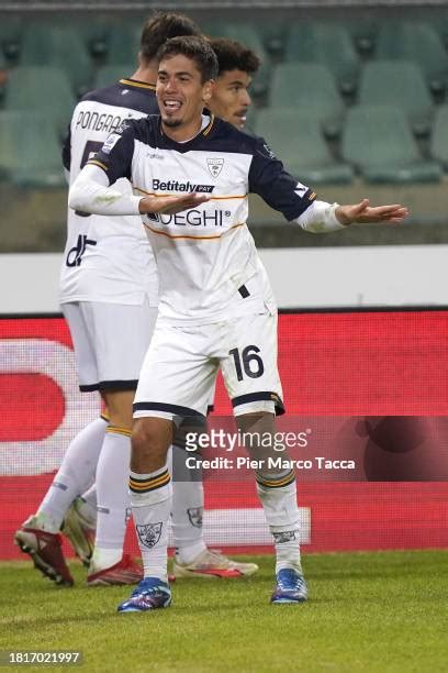 Joan Gonzalez Photos And Premium High Res Pictures Getty Images