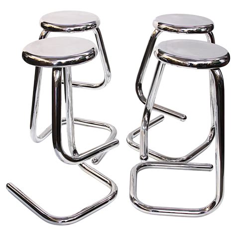 Pair Of Mid Century Modern Chrome Bar Stools For Sale At 1stdibs