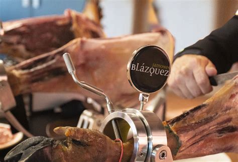 Cortar La Babilla Del Jamón Grup Alimentari Disteco
