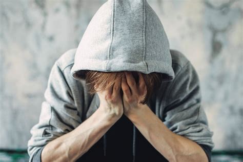 ترک اعتیاد با کمک نوا مشاور؛ دریچه ای به فردایی روشن همشهری آنلاین