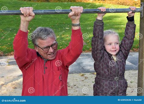 Me E Grandpa Fotografia Stock Immagine Di Granddaughter 63052636
