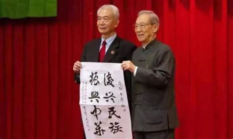 上海易源堂集团聘请国际洪门总会刘沛勋主席担任高级顾问并签订战略合作 脉脉