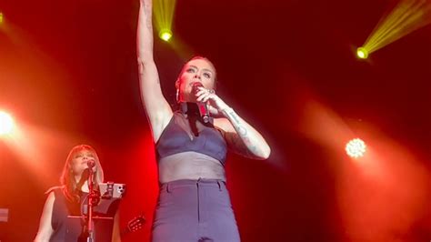 La Fuerza Y La Dulzura De Kany García Encandilan A Su Público De Madrid