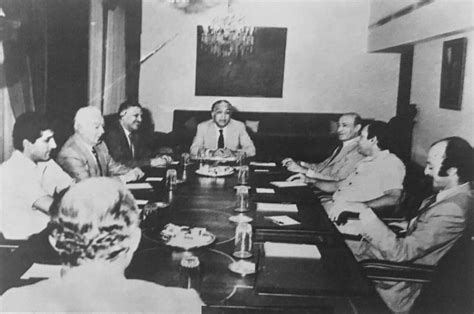 1982 جبهة الإنقاذ الوطني تعقد اول اجتماعاتها في بعبدا برئاسة سركيس