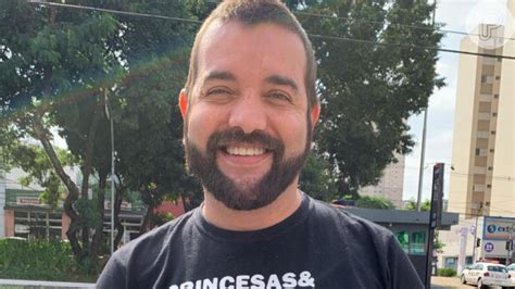 Foto A Fazenda 2023 Confirmou Sander Mecca 40 Anos Ex Vocalista Do
