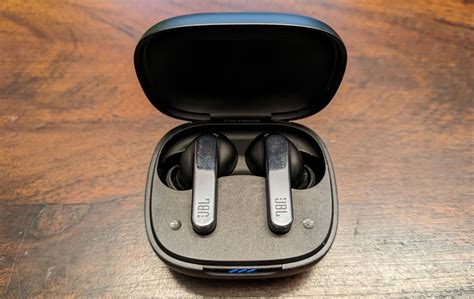 JBL Live Pro True Wireless Earbuds Review