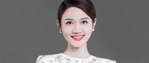 央视知名女主持人，博士拟录取新浪新闻
