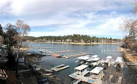 Tranquil Lakefront Condo Arrowhead Rentals
