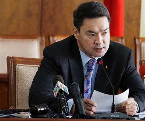 Зургаан сайдаа огцруулахыг Ерөнхий сайдад үүрэг болгосон уу