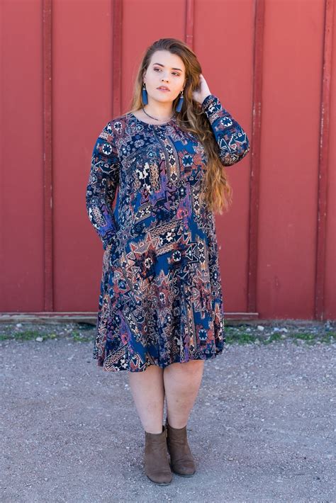 Tegan Plus Size Models Photo Portfolio 4 Albums And 39 Photos