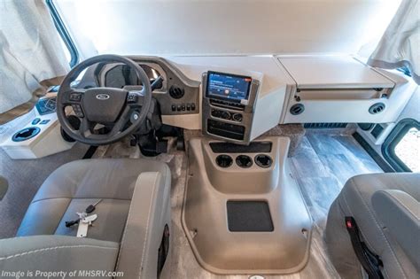 2023 Thor Motor Coach Windsport 31c W Solar Charging System King Bed