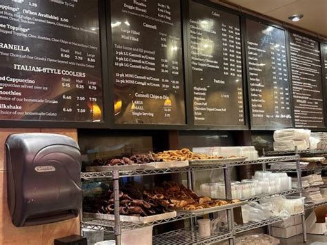 Vaccaros Italian Pastry Shop Updated July 2025 1147 Photos And 1013