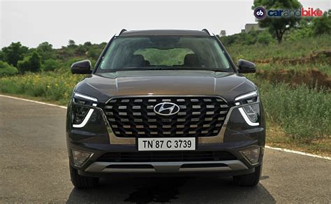 Hyundai Alcazar Review 20 Mpi Petrol Suv Driven Carandbike