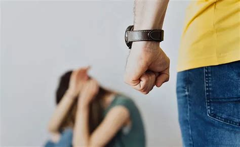 Ias Officer Sandeep Kumar Jhas Wife Accuses Him Of Domestic Violence