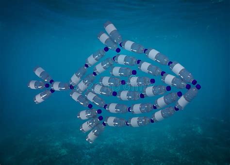 Pescados Hechos Con Las Botellas Plásticas Contaminación Que Matan Al