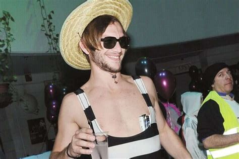 עוז זהבי מוכן לעונה החמה מאיר פרטוש עוז זהבי מוכן לעונה החמה